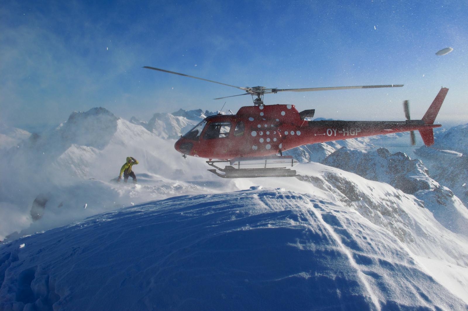 Heliskiing - Destination Arctic Circle